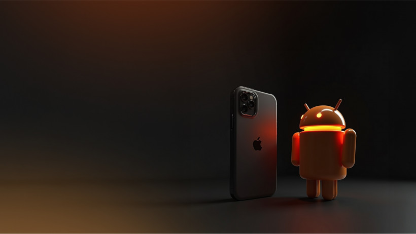 iPhone vs Android Users: Key Differences in 2025